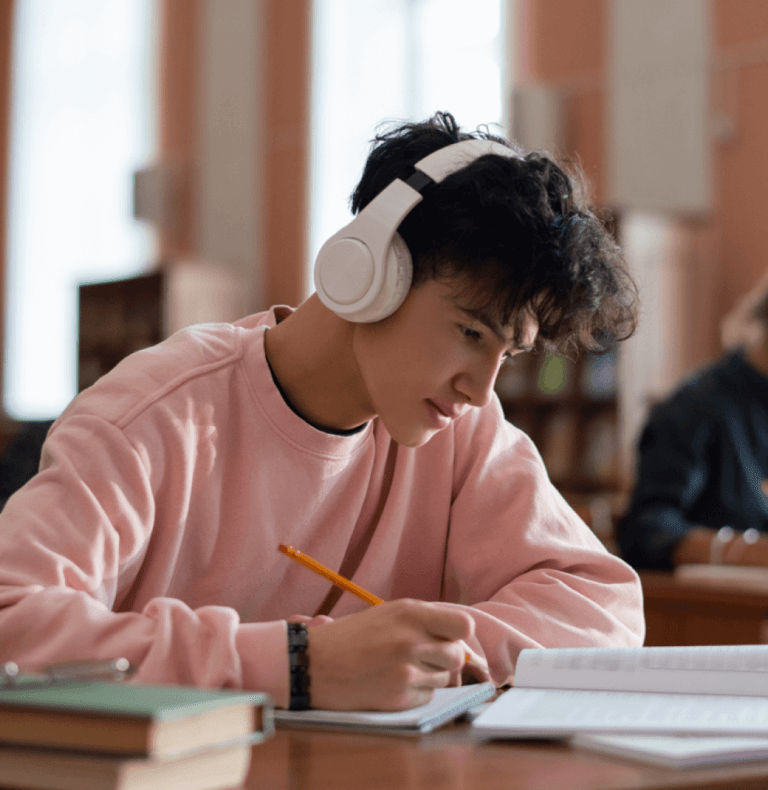 关于 Beacon | Beacon International College