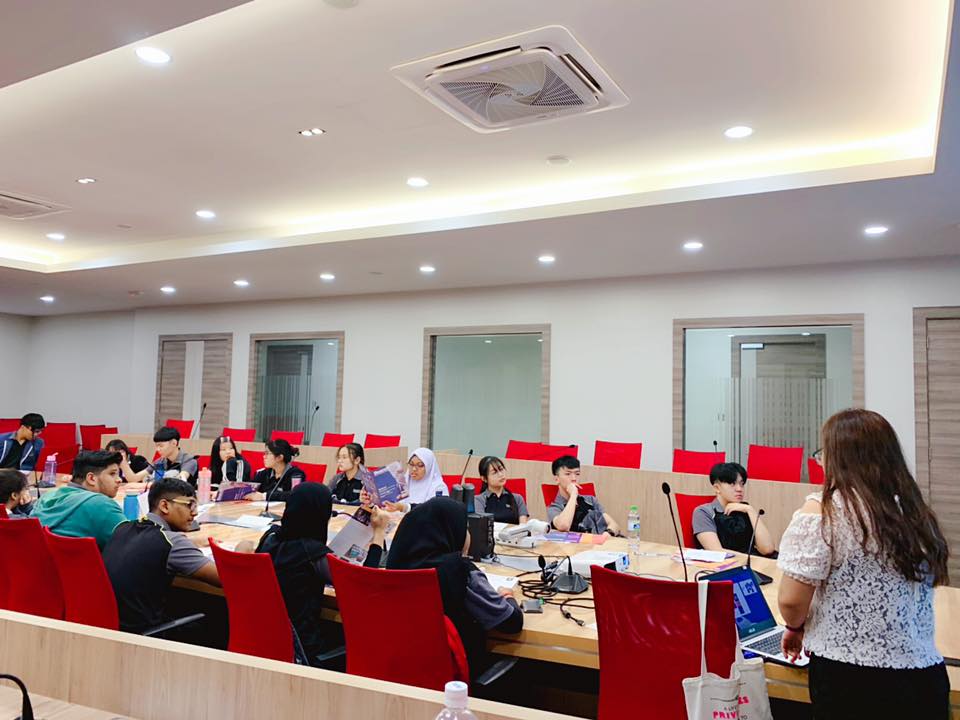 "Studying in Singapore" | Beacon International College